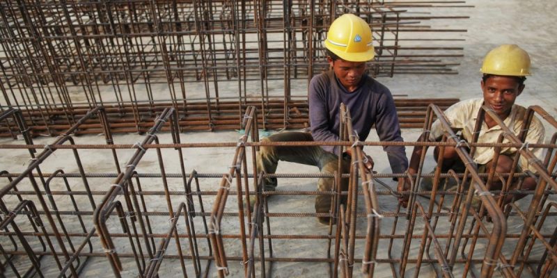 For First Time Since 1993-94, India's Male Workforce Is Getting Smaller ...