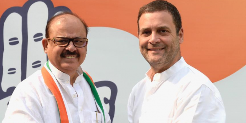 Former NCP Leader Tariq Anwar Joins Congress