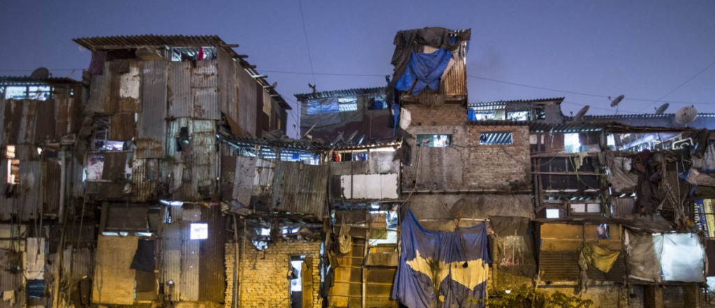 At the Deonar Dumping Ground in Mumbai, People Barely Make It to the ...