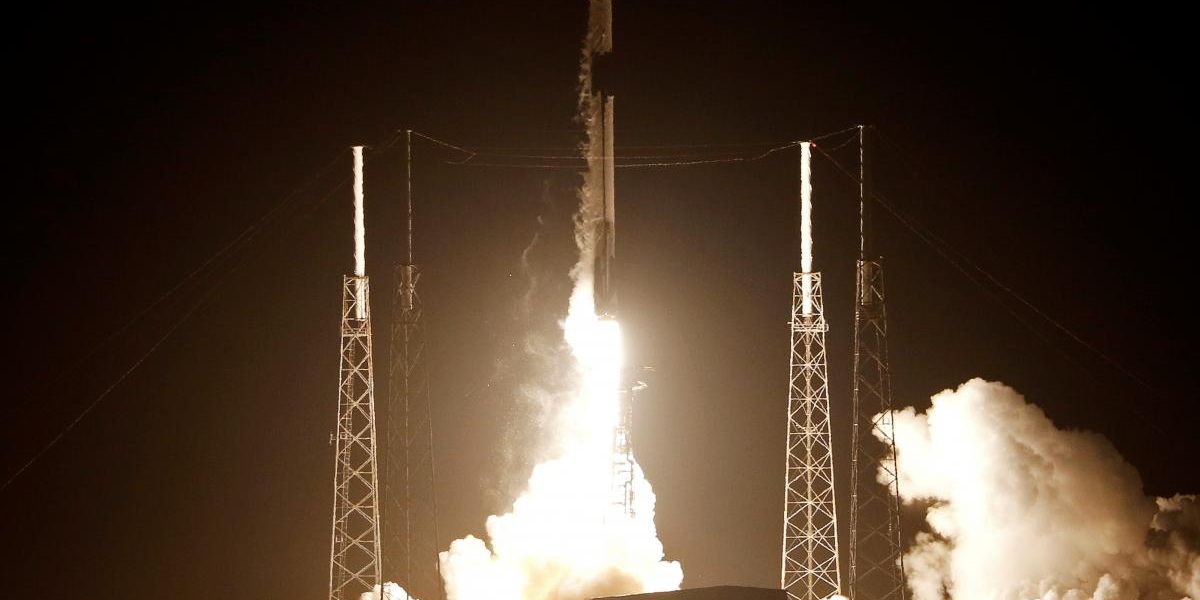 Israel's Beresheet Moon Lander Hits Glitch as Computer Resets Itself