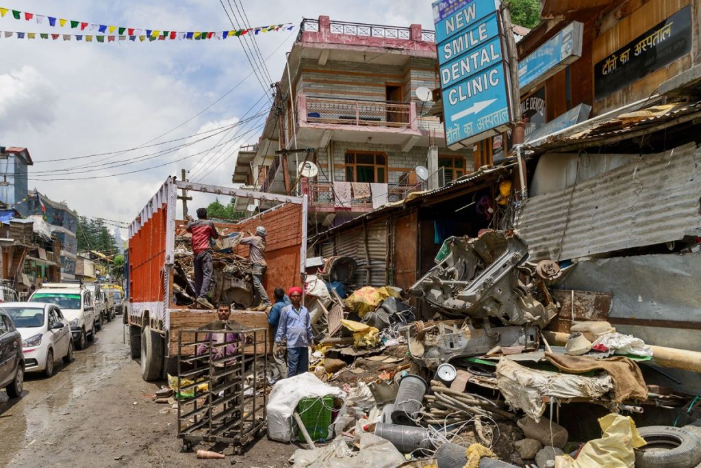Behind Façade of Clean Mountain Towns, Kullu and Manali Struggle to ...
