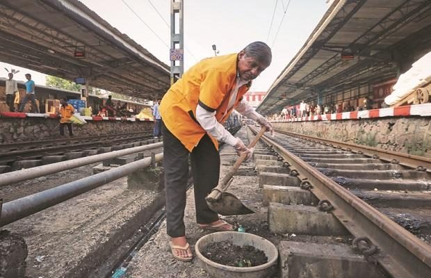 Government Data Proves We Shouldn't Believe India Is 'Open Defecation Free'