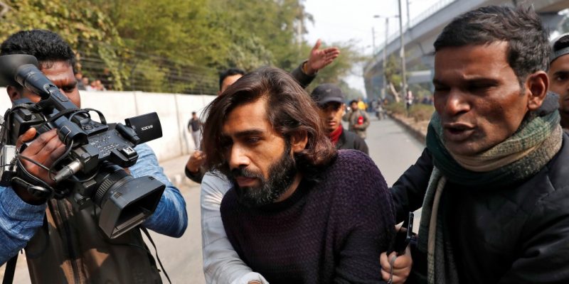 How a Red Bottle was Used to Question Jamia Student's Injuries After ...