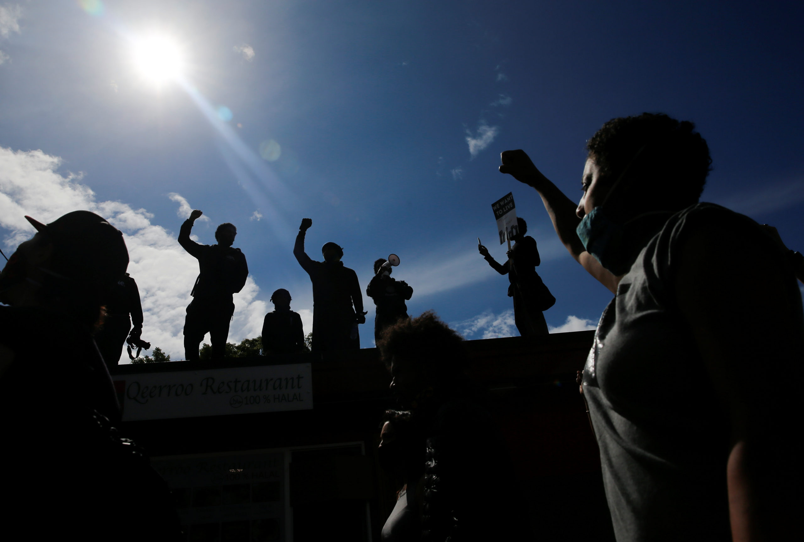 How Much Should Protesters Worry About Contact Tracing? – The Wire Science