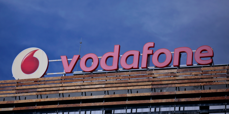 India Challenges Vodafone Arbitration Ruling In Singapore: Report