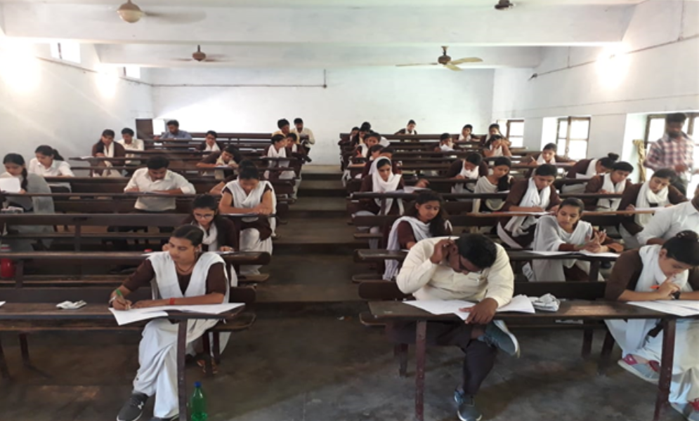 Failing to Get Degree After 17 Years, Agra University Alumnus Seeks PM ...