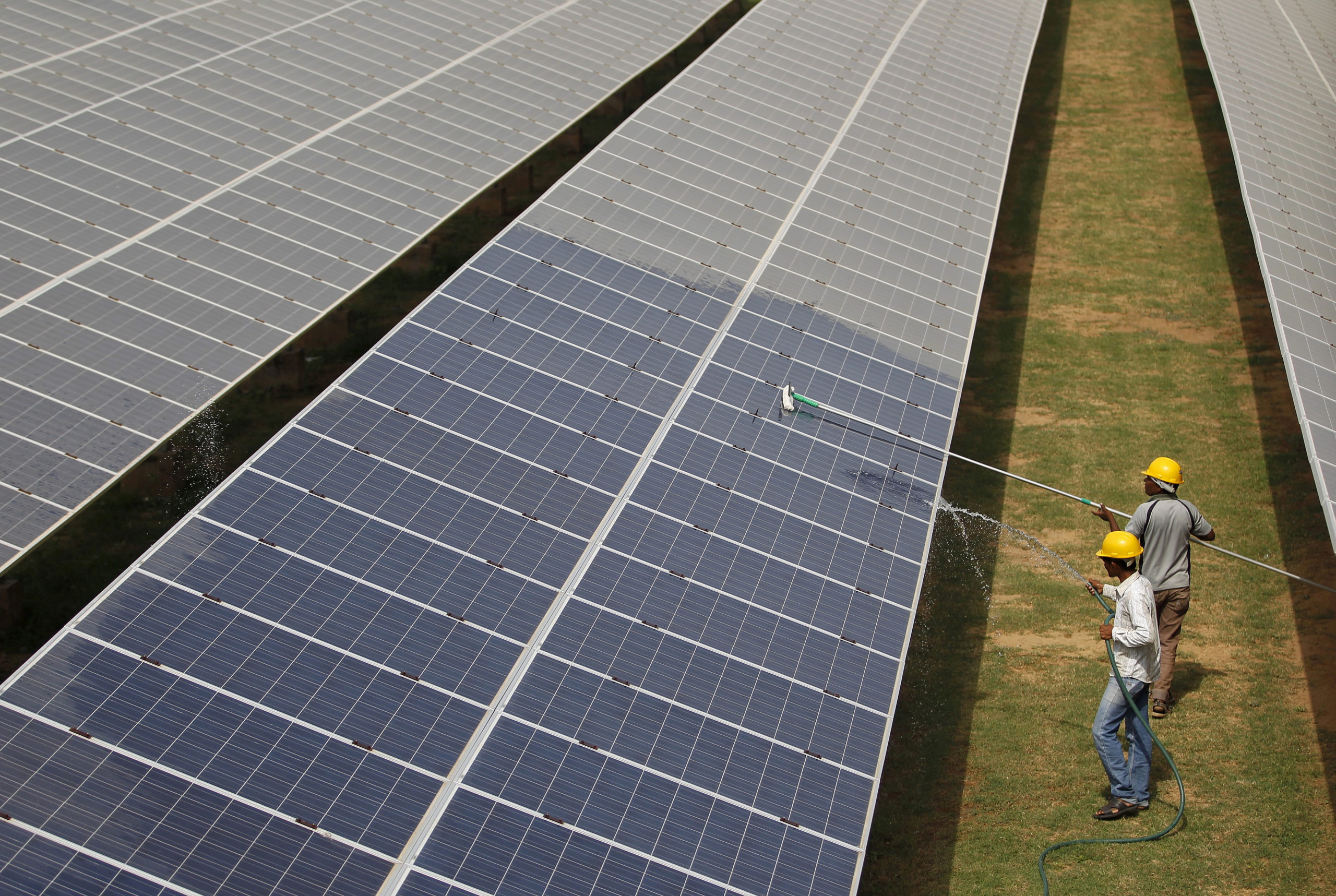 IEA Says India’s Solar Energy Output To Match Coal-Fired Power by 2040 ...