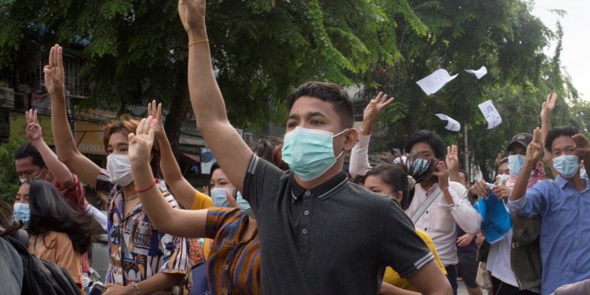 Hundreds of Myanmar Activists Hold Flash Mob Protest Against Military Rule