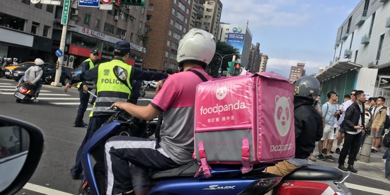 Taiwan’s Food Delivery Workers Call for National Union