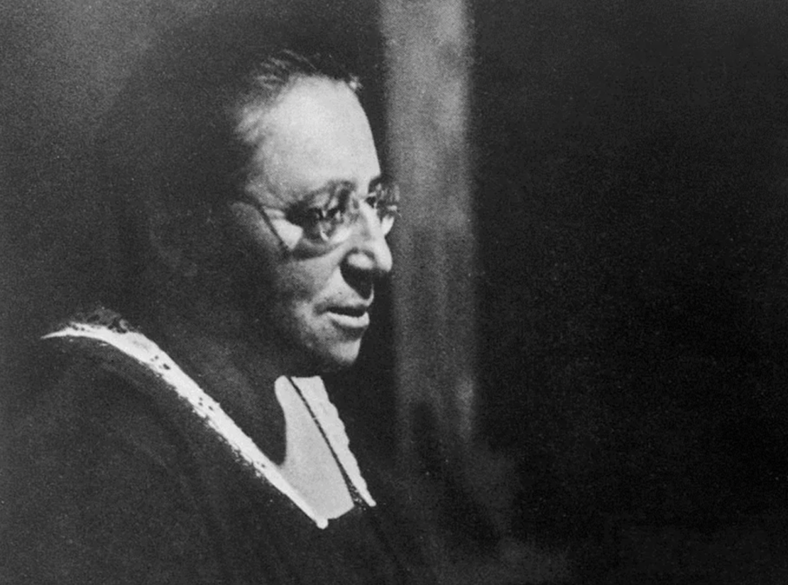 Emmy Noether, the Math Pioneer Who Faced Down Sexism and the Nazis ...