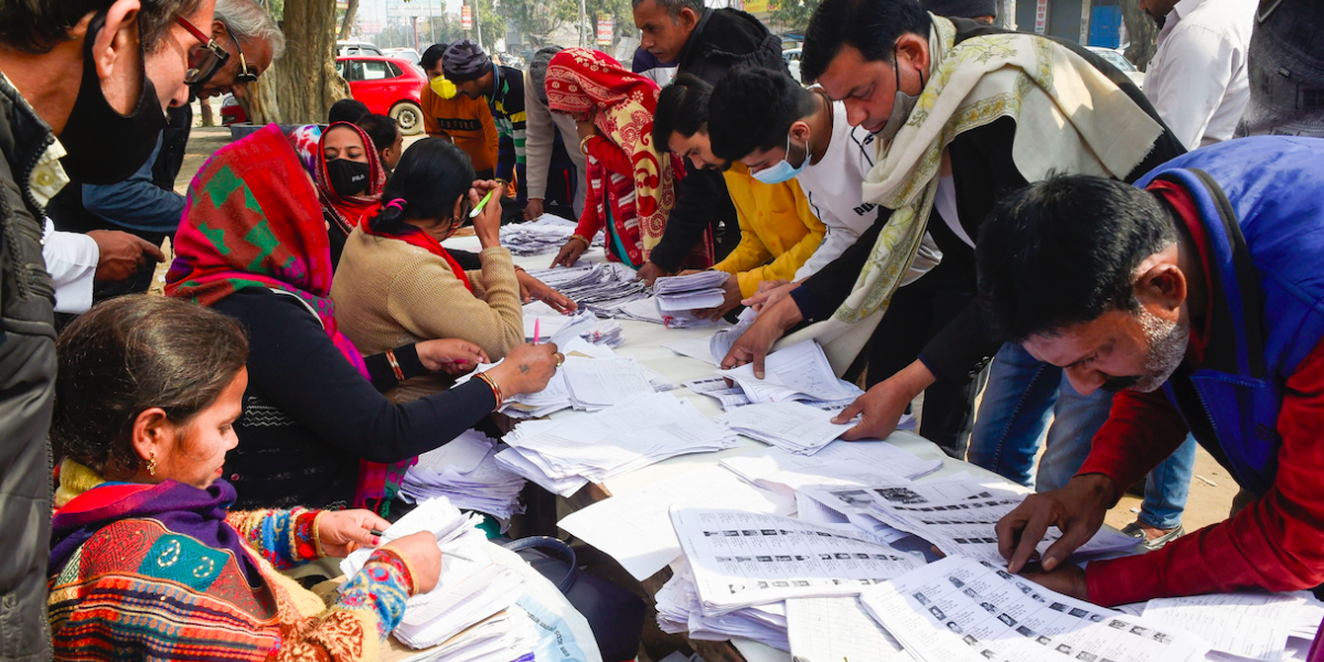 Goa Elections: Polling Underway in Goa; 301 Candidates in Fray for 40 ...