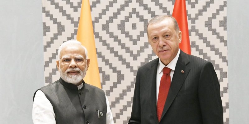 PM Modi and Turkish President Erdogan Hold Unexpected Meeting at SCO Summit