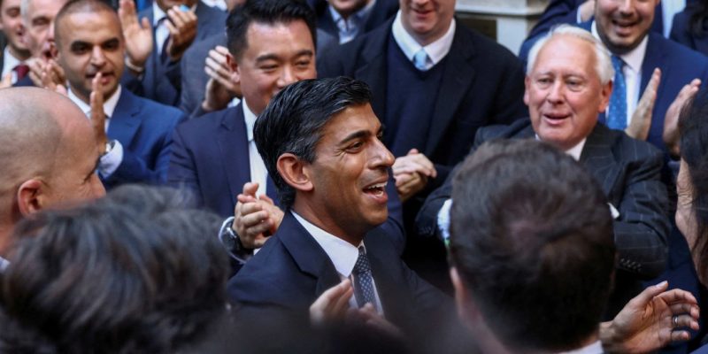 Does It Matter that Rishi Sunak Is the UK’s First PM of Indian Descent ...