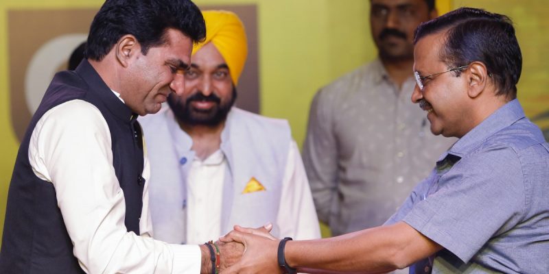 Former TV Anchor Isudan Gadhvi Is AAP's Chief Minister Candidate in Gujarat