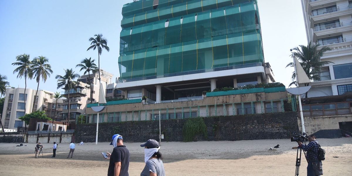 Demolition Begins at Union Minister Narayan Rane's Juhu Home - The Wire