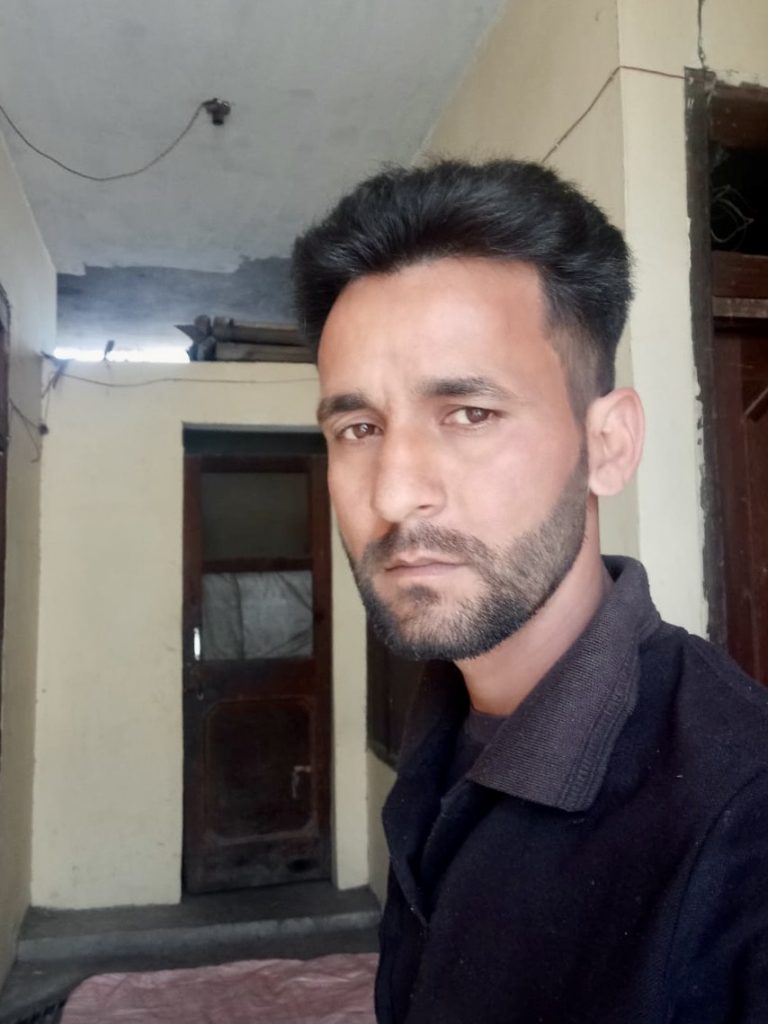 'Tell Us What You Did to Him,' Family of Kashmiri Man Who Went 'Missing ...