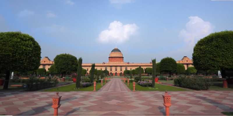 Rashtrapati Bhavan's Historic Mughal Gardens Renamed as 'Amrit Udyan'